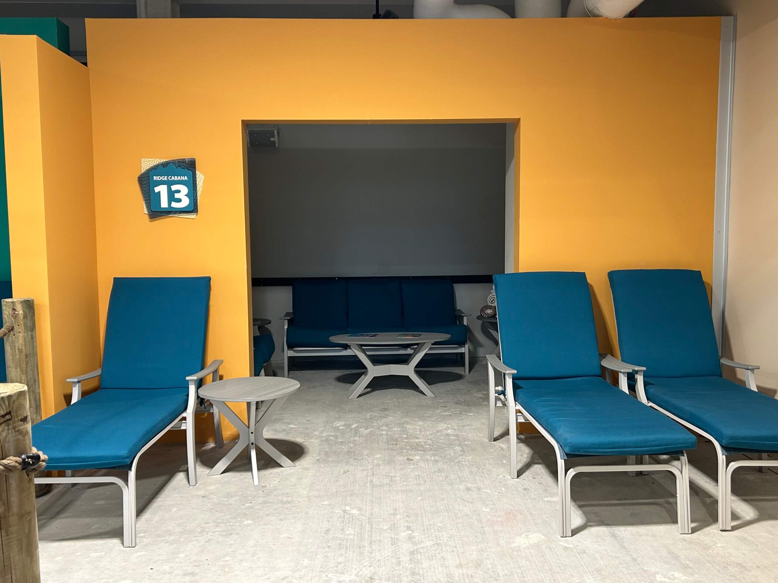 Wild WaterDome Indoor Waterpark at River Lodge - Wilderness at the Smokies